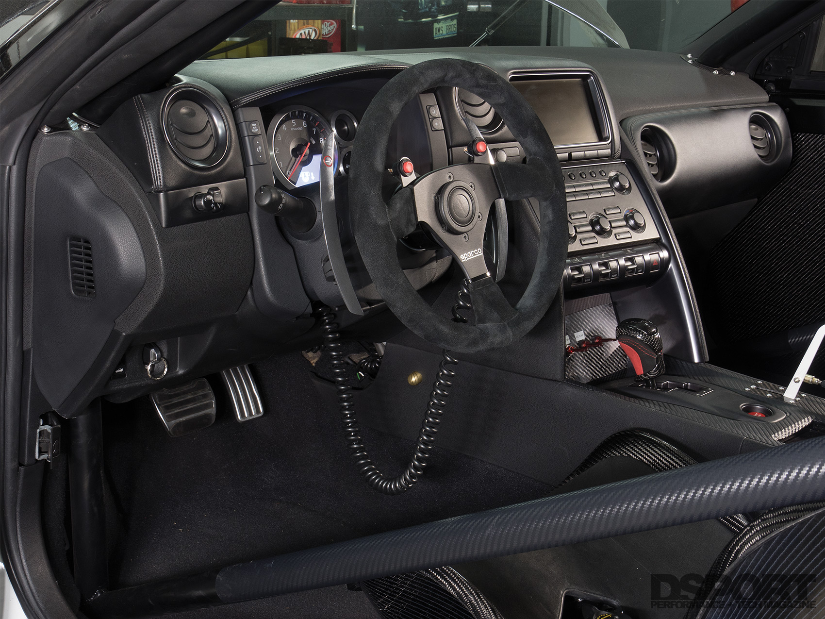 Gidi's R35 GT-R Claims the Spotlight - DSPORT Magazine