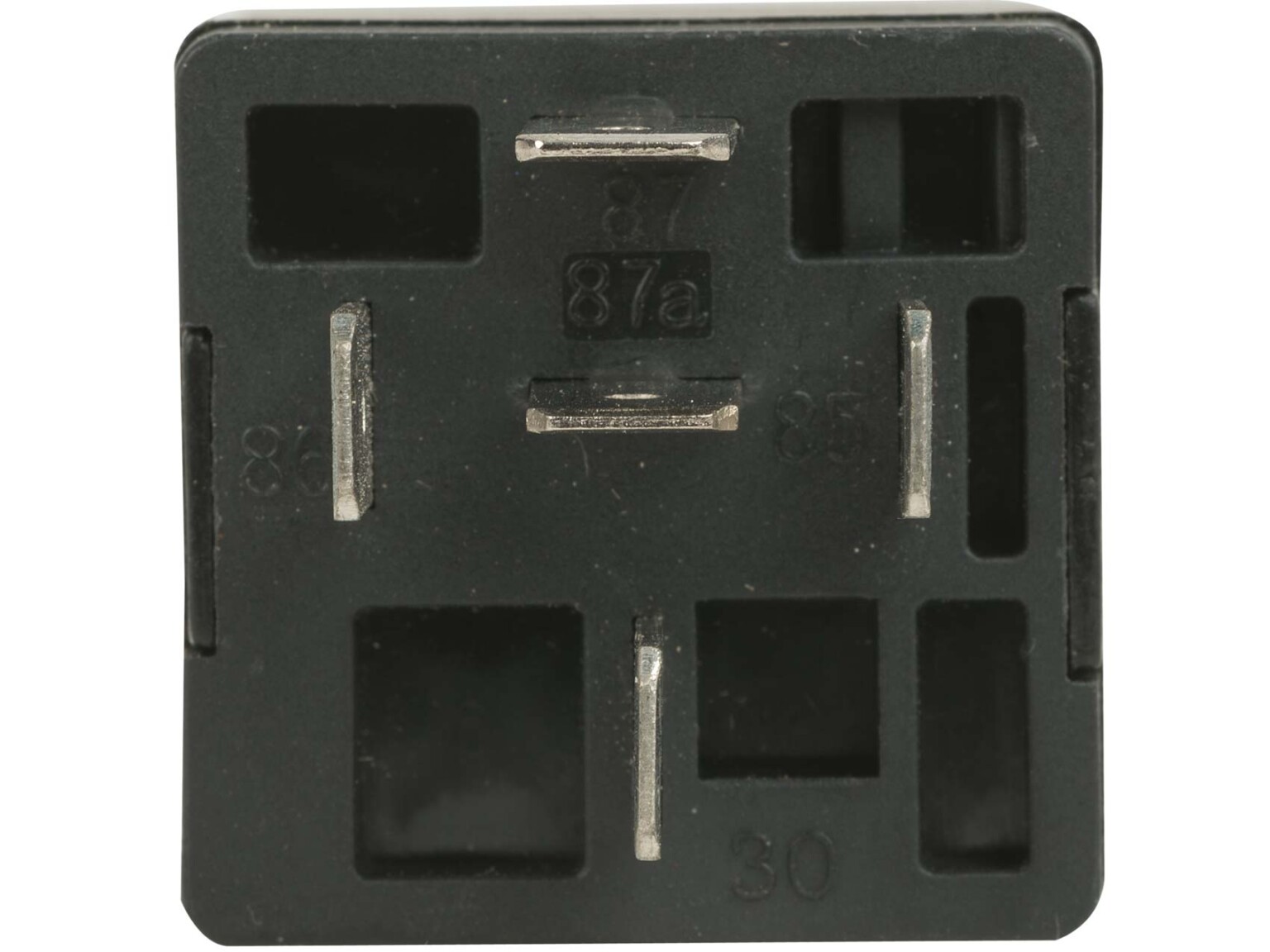 Quick Tech | Automotive Relays - DSPORT Magazine