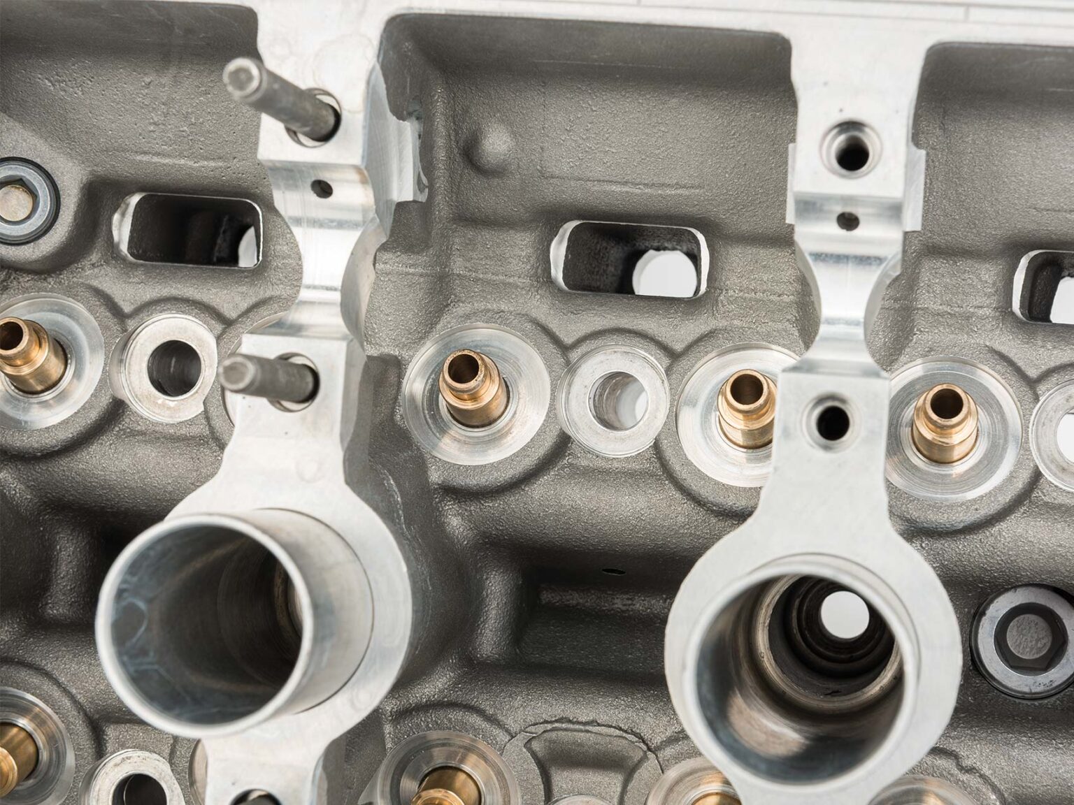 Engine Tech | Supertech's S54 Cylinder Head Spit Shim Solution - DSPORT ...