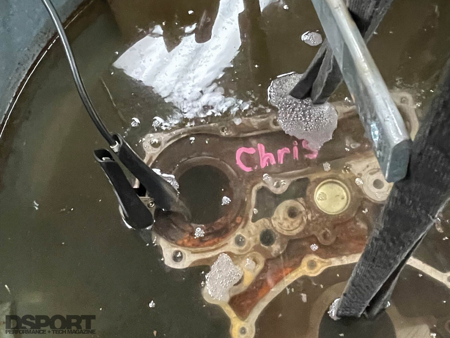 How To | Electrolytic Rust Removal - DSPORT Magazine