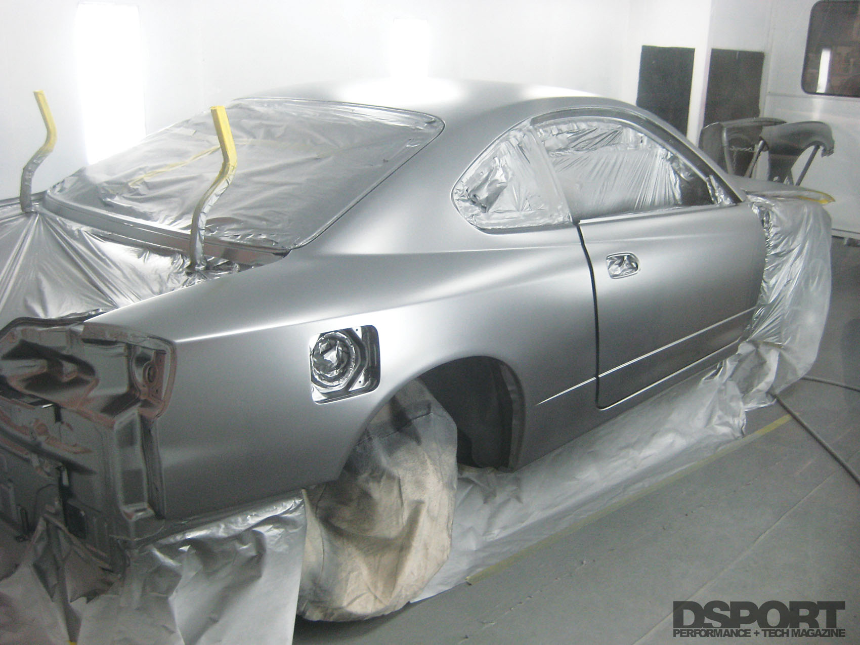 Painting a Picture | The Basic Stages of Automotive Paint - DSPORT Magazine