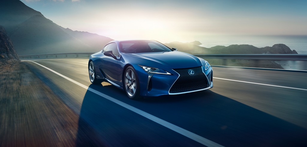 Lexus Debuts LC 500h with Hybrid Powertrain